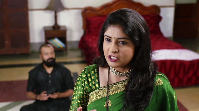 Watch Raja Rani Chi Ga Jodi Season 1 Episode 712 : Rajashree Acquires The Hard Drive - Watch ...