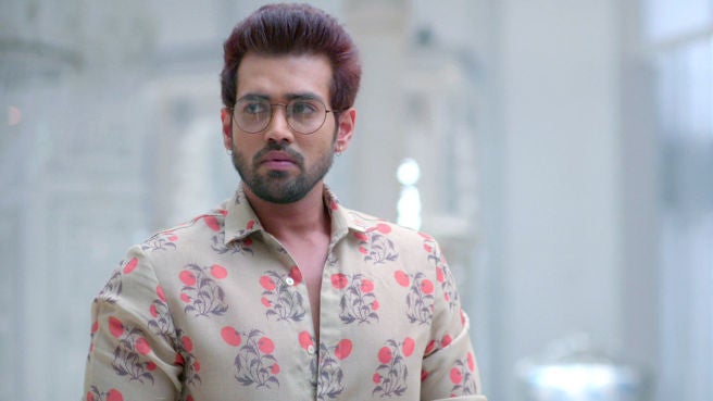 Watch Bahu Begum Season 1 Episode 89 : Adil Stands Up For Noor's Honour ...