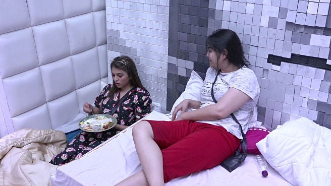 Watch Shruti Questions Khushali's Friendship Video Online(HD) On JioCinema