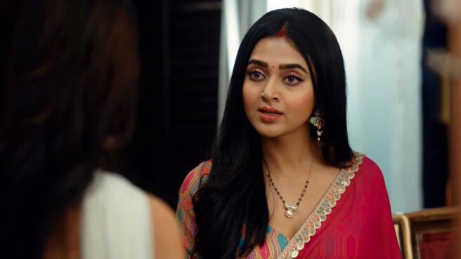 Watch Pratha To Kick Reem Out? Video Online(HD) On JioCinema