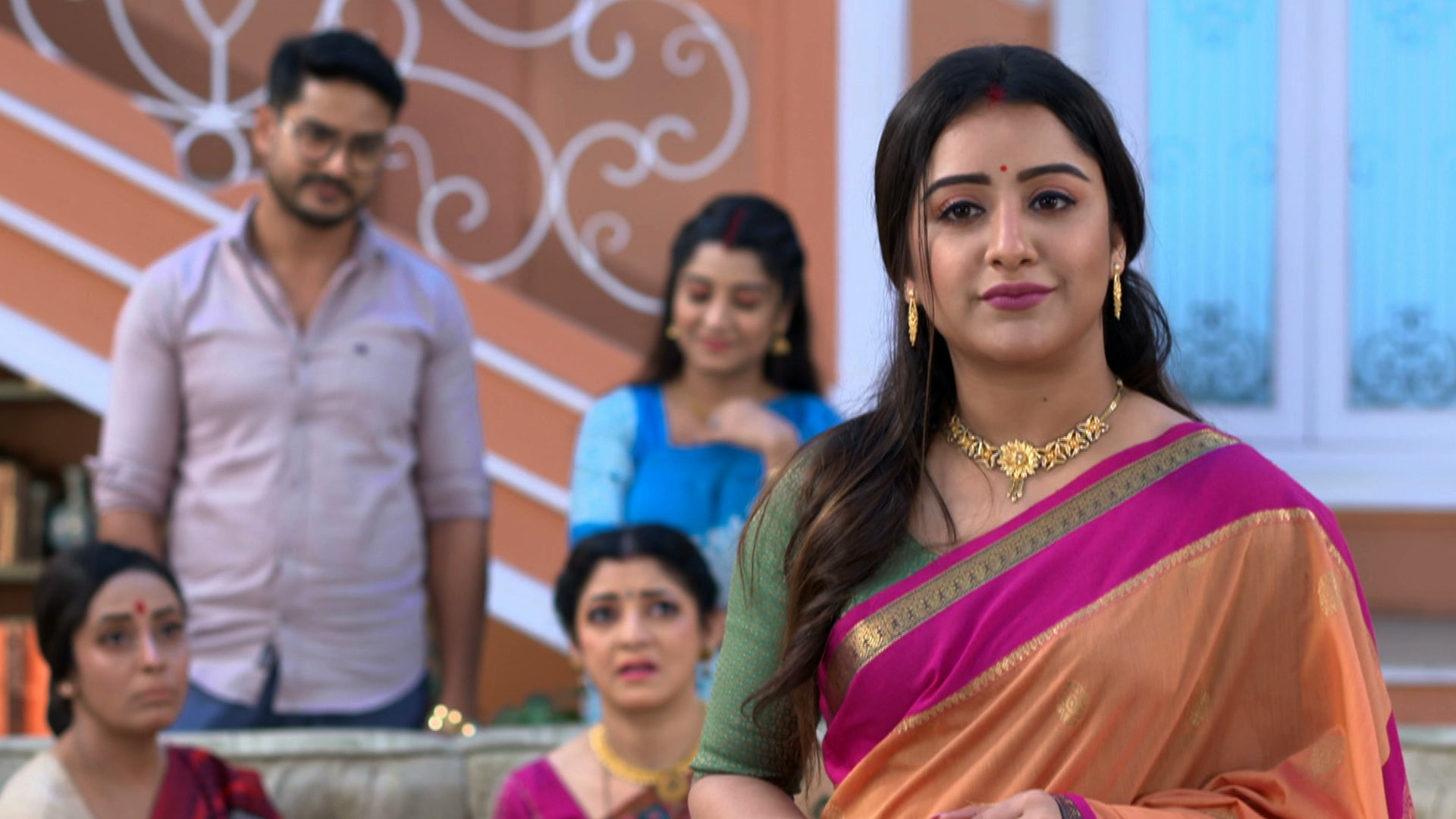 Watch Tumii Je Amar Maa Season 1 Episode 299 : Arohi's Plan To Punish ...