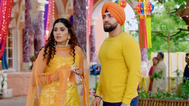 Watch Seher Contradicts Rajveer! Video Online(HD) On JioCinema