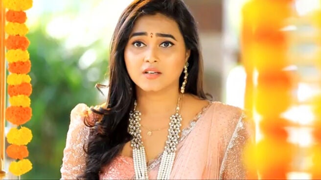 Watch Tharini Advises Siddhanth Video Online(HD) On JioCinema Watch Tharini Advises Siddhanth Video Online(HD) On JioCinema