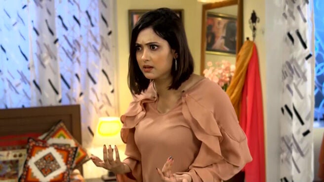 Watch Riddhima Is Agitated Video Online(HD) On JioCinema