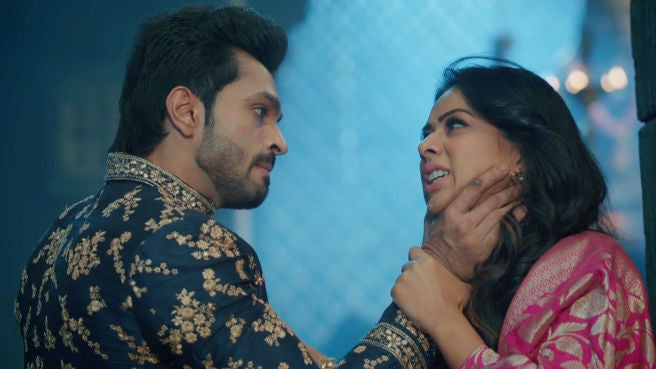 Watch Naagini Season 4 Episode 6 : Manas To Kill Brinda? - Watch Full ...