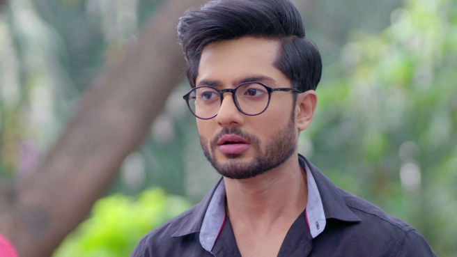 Watch Bahu Begum Season 1 Episode 131 : Khalid Learns Of Rubina's Lies ...