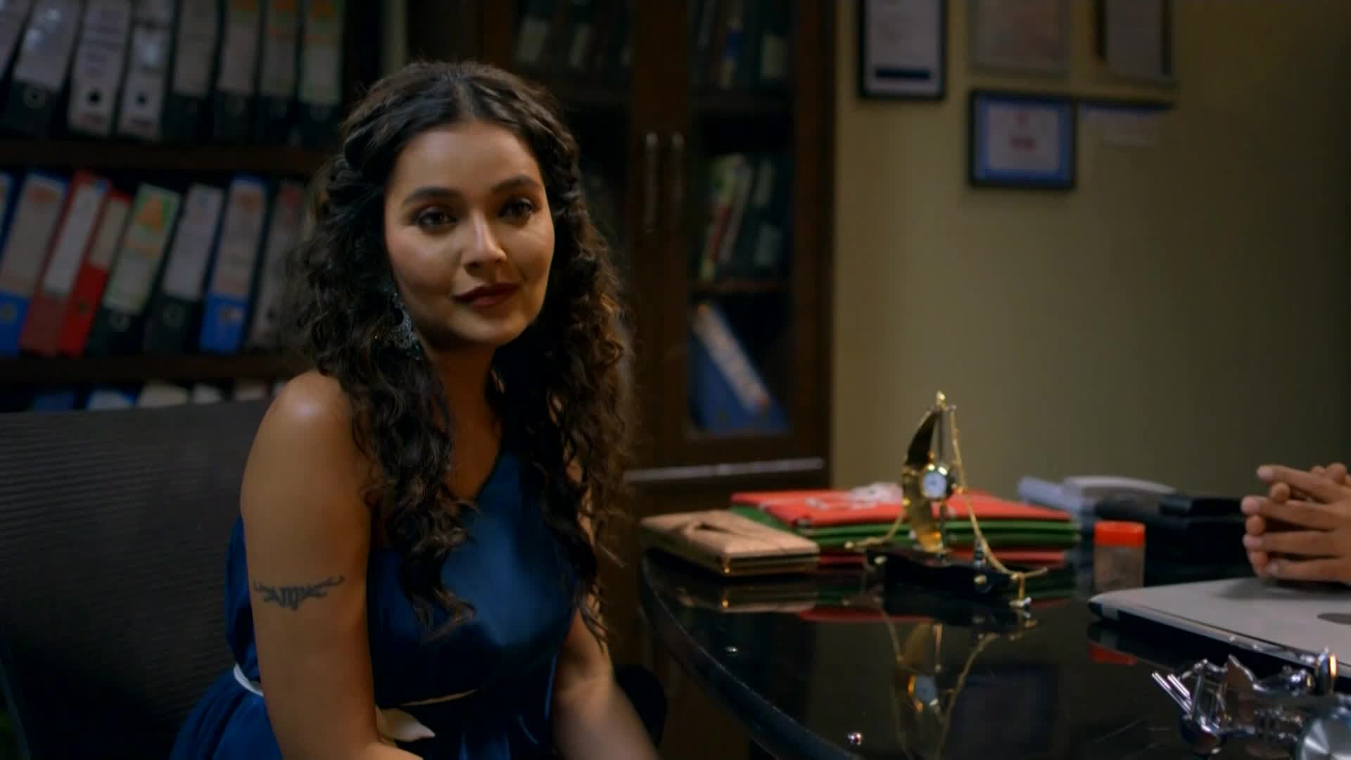 Watch Dimpy's Plan To Frame Saavi Video Online(HD) On JioCinema