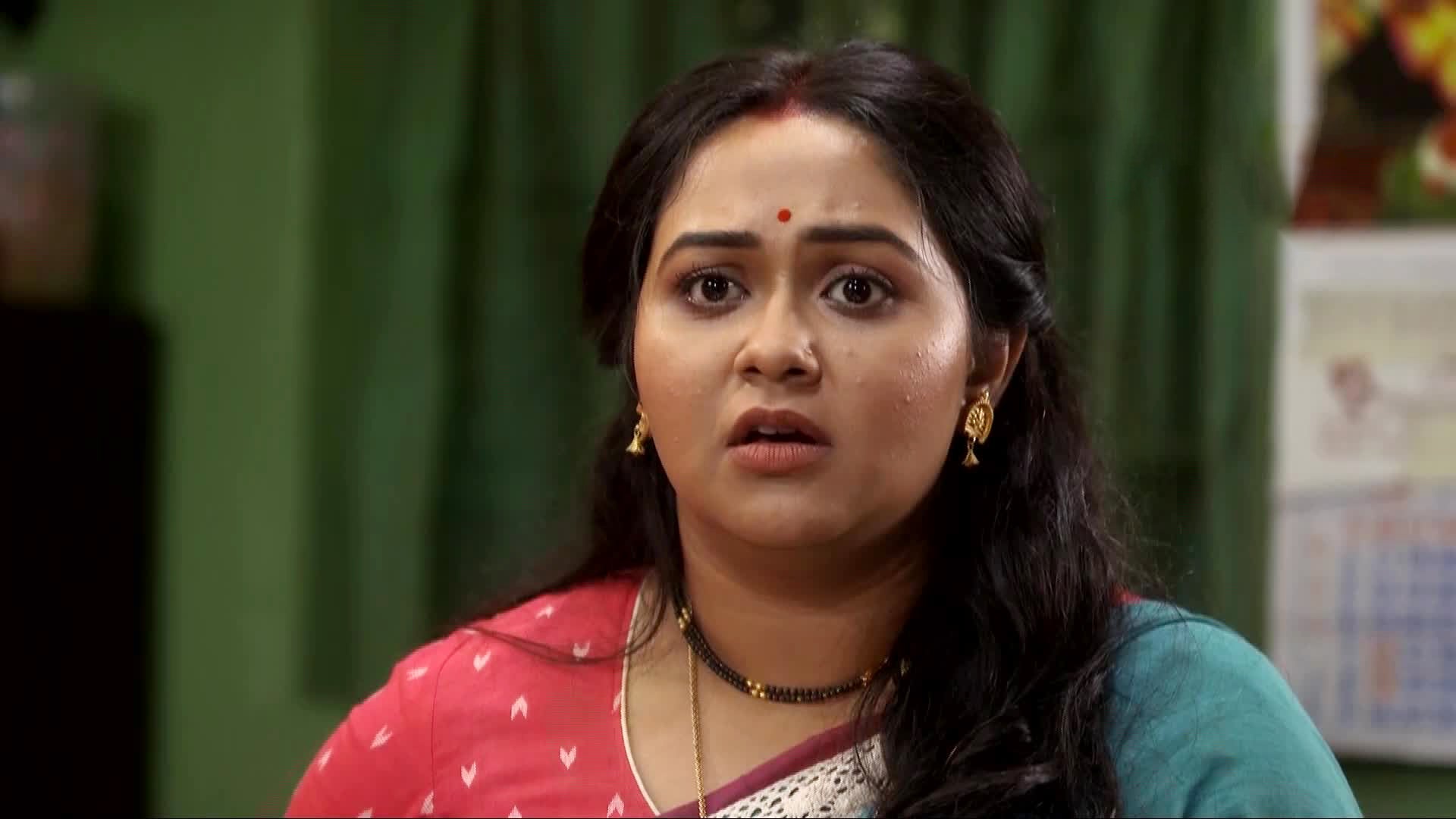 Watch Sohag Grows Worried Video Online(HD) On JioCinema