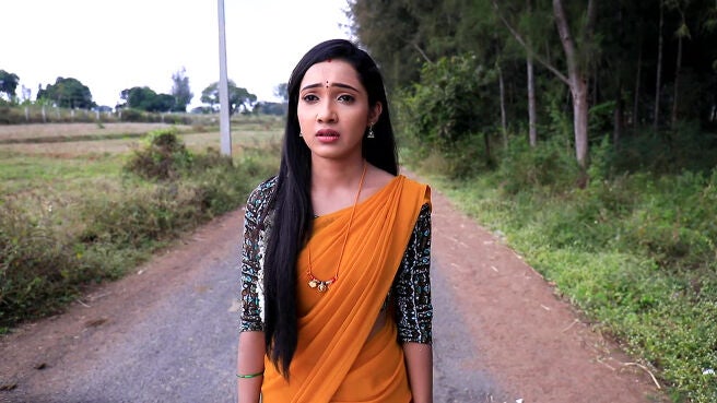 Watch Kanyakumari Season 1 Episode 133 : A Tough Choice For Kannika - Watch Full Episode Online ...