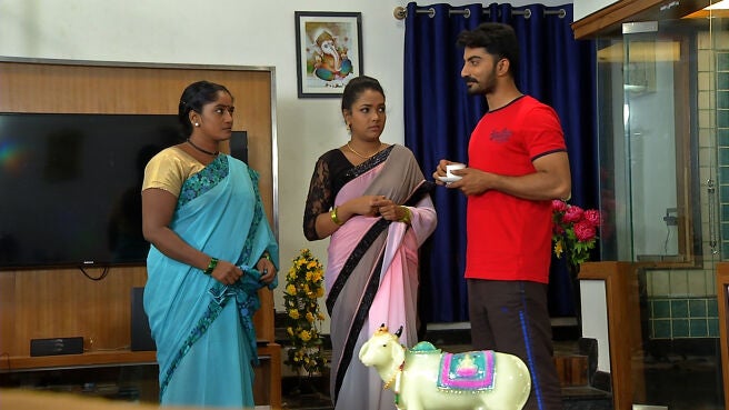 Watch Akka Season 1 Episode 422 : Episode 422 - Watch Full Episode ...