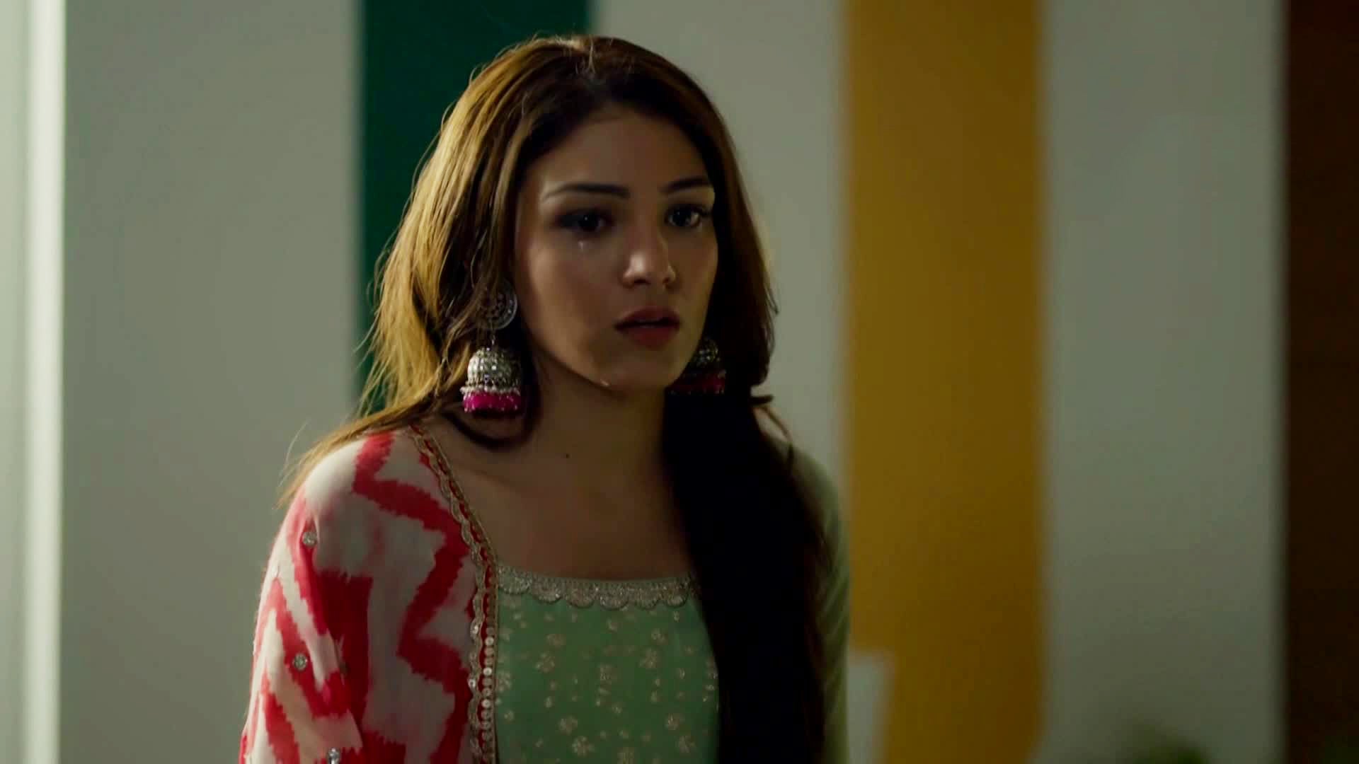 Watch Ilahi Gets Stressed Video Online(HD) On JioCinema