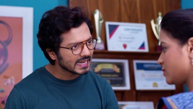 Watch Bhagya Dile Tu Mala Season 1 Episode 55 : Rajvardhan Lashes Out ...