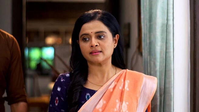 Watch Will Meenakshi Trust Mansingh? Video Online(HD) On JioCinema