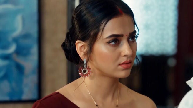 Watch Pratha's Birthday Celebration Video Online(HD) On JioCinema