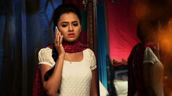 Watch Katha Kahini Season 1 Episode 25 : Yash And Kahini's Relationship ...