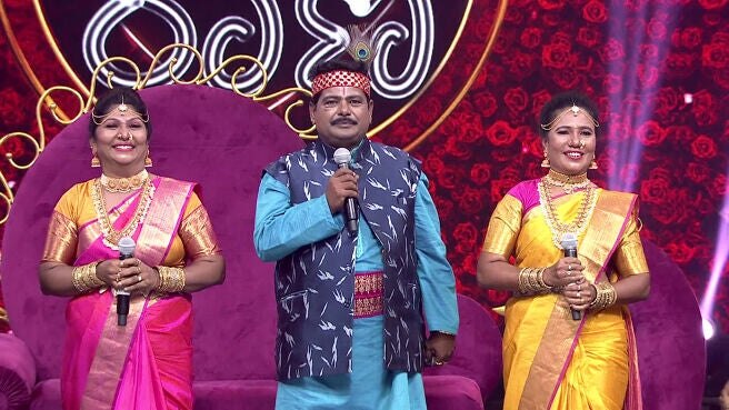 Watch Raja Rani Season 1 Episode 8 : Raju's Unexpected Present - Watch ...