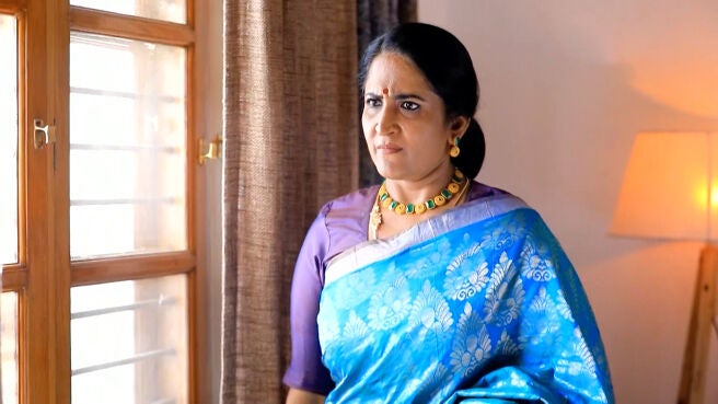 Watch Arathi Is Infuriated Video Online(HD) On JioCinema