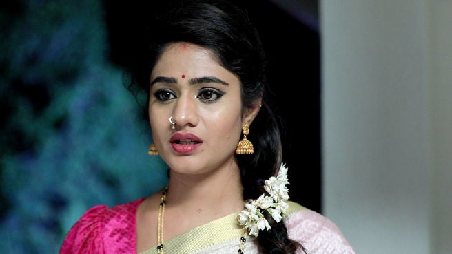 Watch Padmavathi Season 1 Episode 539 : Thulasi In Deep Confusion ...