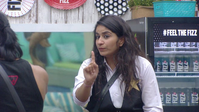 Watch Sanchalak Surbhi's Defense Video Online(HD) On JioCinema