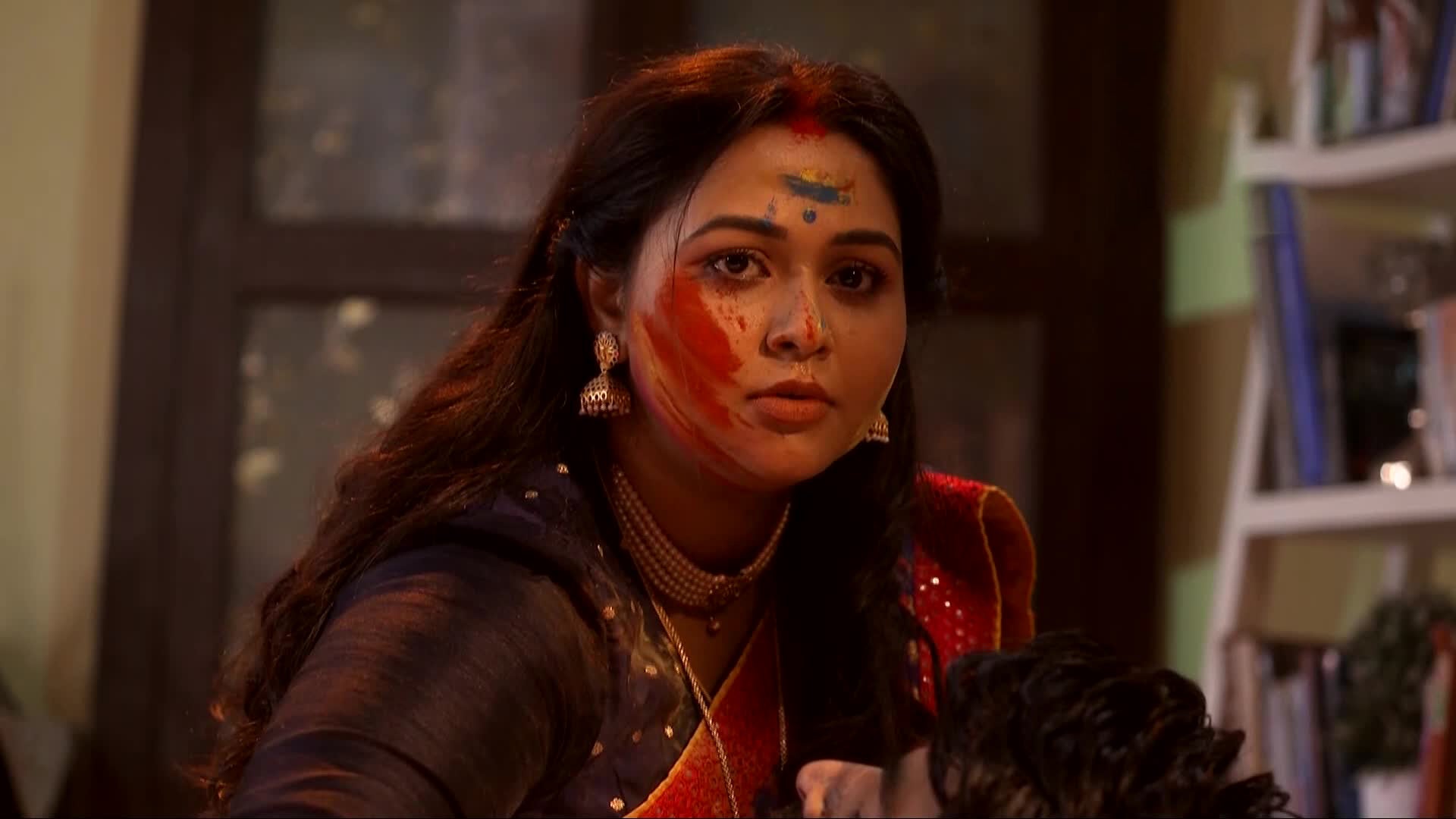 Watch Sohag Feels Happy Video Online(HD) On JioCinema