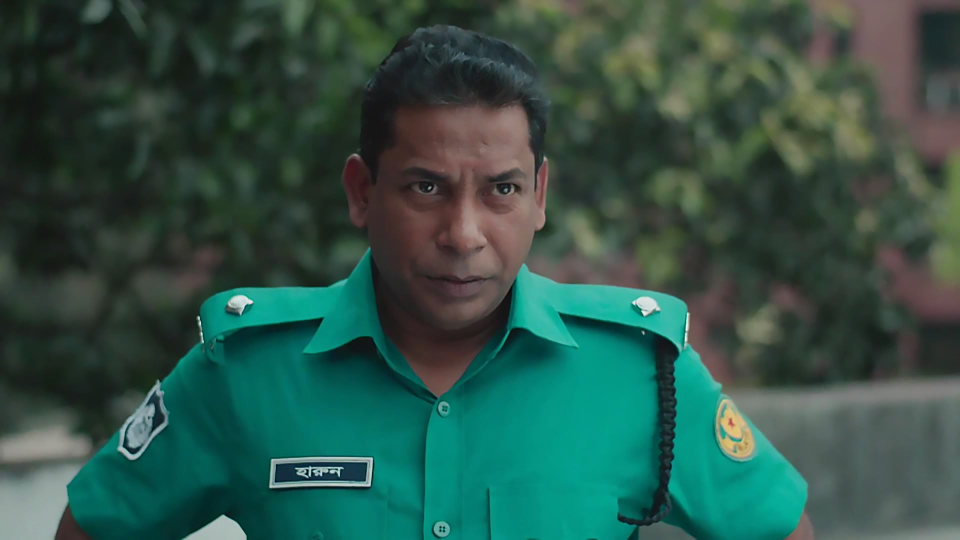 Watch Mahanagar Season 1 Episode 8 : Officer Harun Plays A Smart Move ...