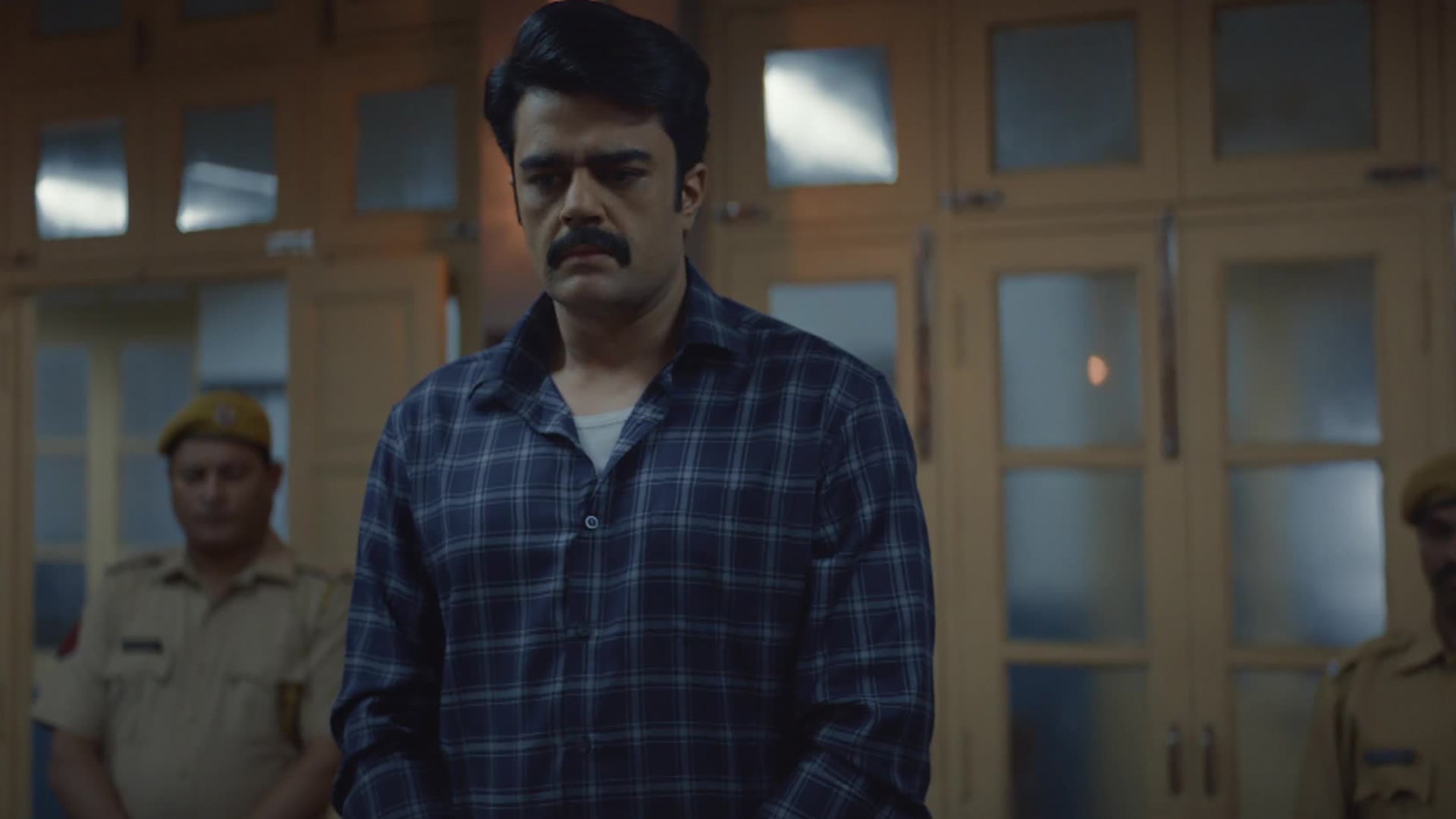 Watch Rafuchakkar (Bengali) Season 1 Episode 1 : The Game Begins ...