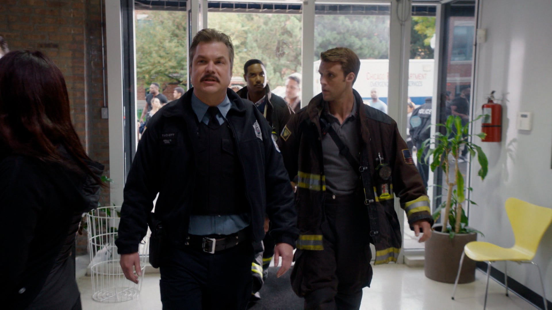 Watch Chicago Fire Season 4 Episode 8 : When Tortoises Fly - Watch Full ...