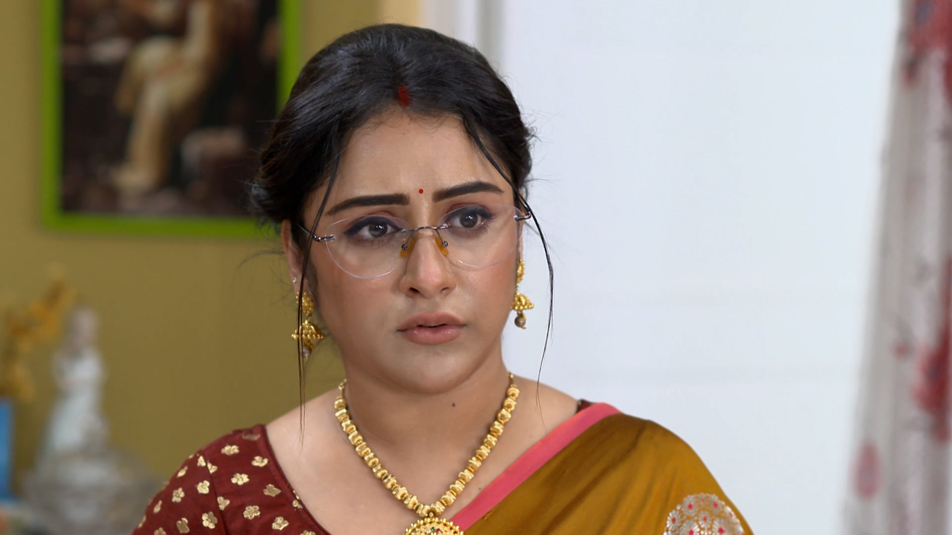 Watch Tumii Je Amar Maa Season 1 Episode 381 : After 10 Years - Watch ...