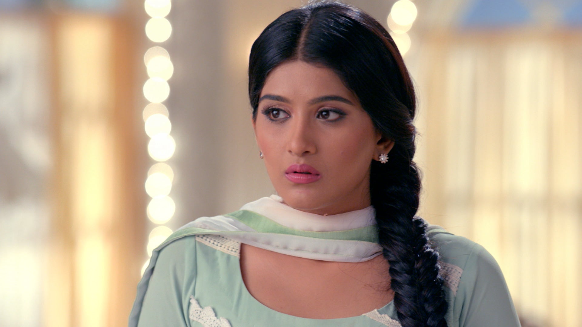 Watch Choti Sarrdaarni (Bengali) Season 1 Episode 92 : Mohor Gets Humiliated! - Watch Full ...