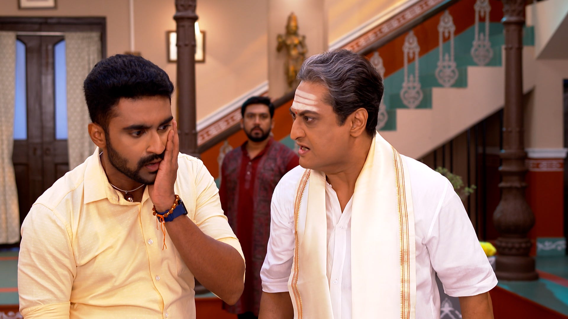 Watch Ram Krishnaa Season 1 Episode 84 : Narayan Slaps Ram! - Watch ...