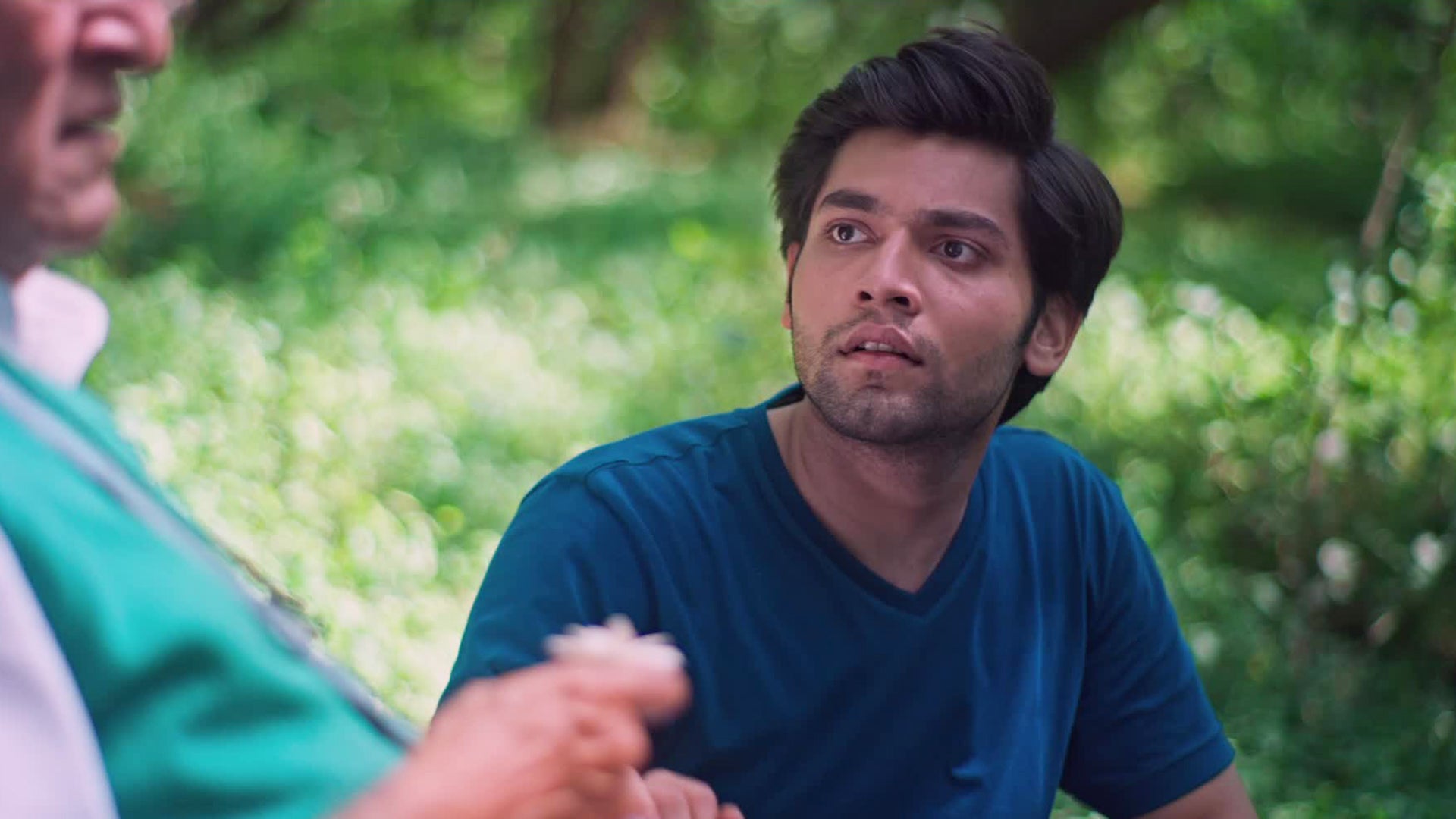 Watch Do Gubbare (Marathi) Season 1 Episode 4 : Muskurahat - Watch Full ...