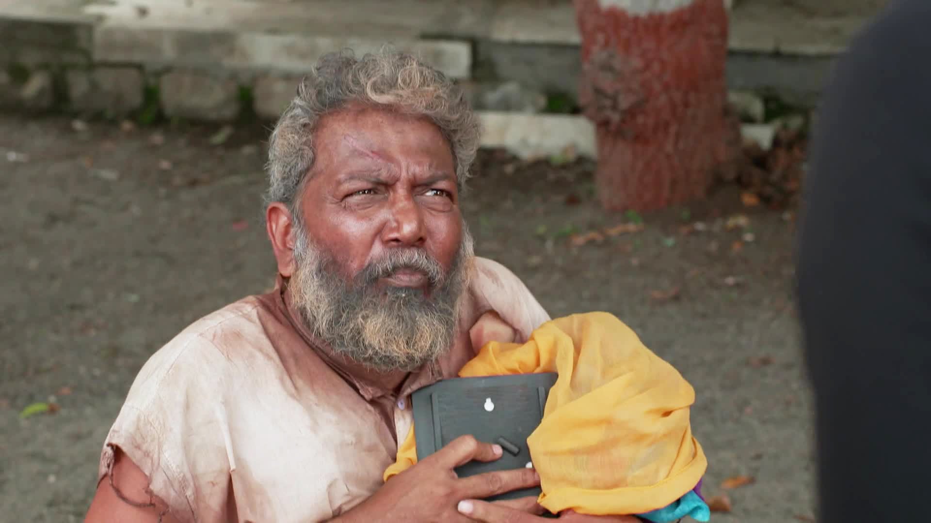 Watch Pirticha Vanva Uri Petla Season 1 Episode 215 : Arjun Encounters ...