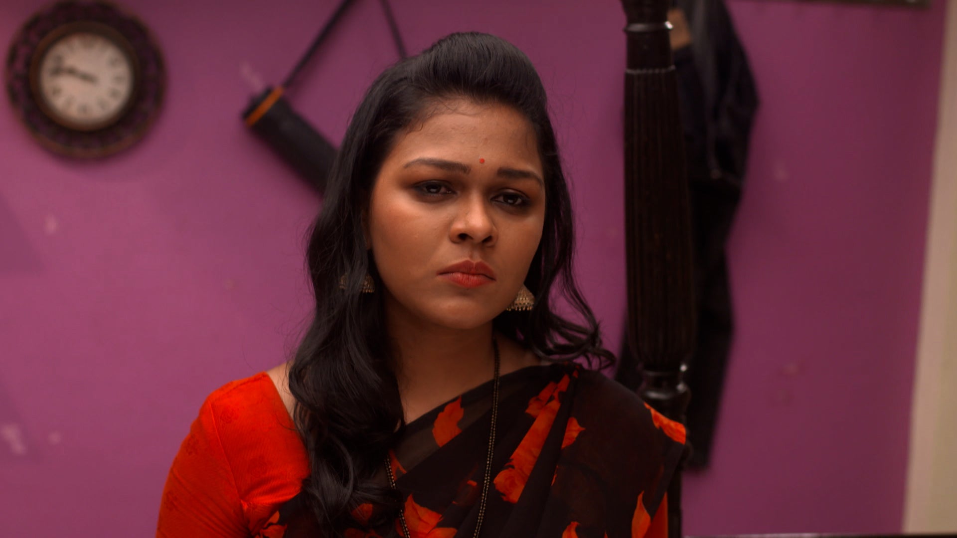 Watch Gunasundari Season 1 Episode 172 : Hema Is Onto Abhi - Watch Full ...
