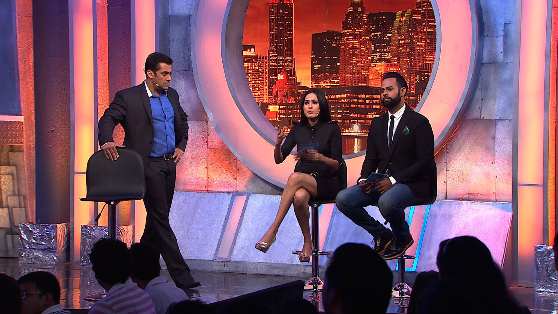 Watch Bigg Boss Season 8 Episode 15 : Big Bomb Relief For Praneet ...