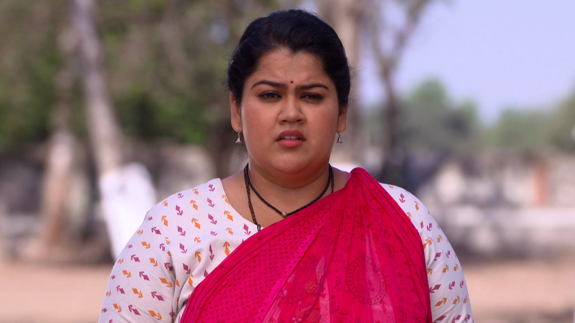 Watch Gunasundari Season 1 Episode 173 : Anika Receives Praises - Watch ... Watch Gunasundari Season 1 Episode 173 : Anika Receives Praises - Watch ...