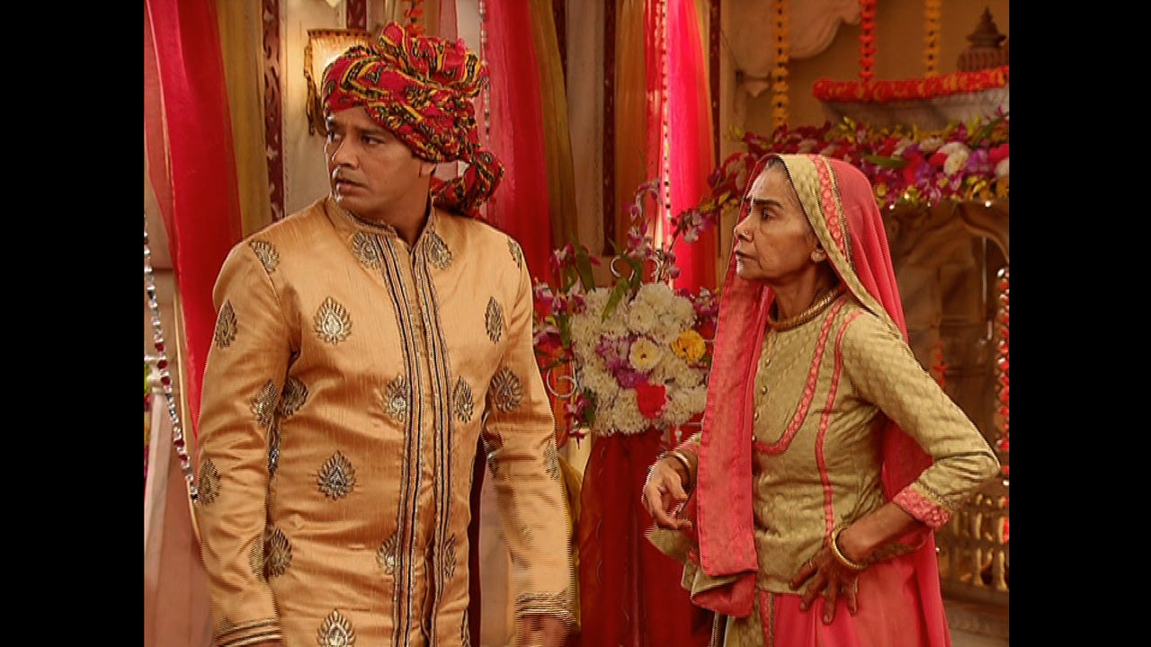 Watch Balika Vadhu Season 1 Episode 1079 : Shiv And Anandi Exchange ...