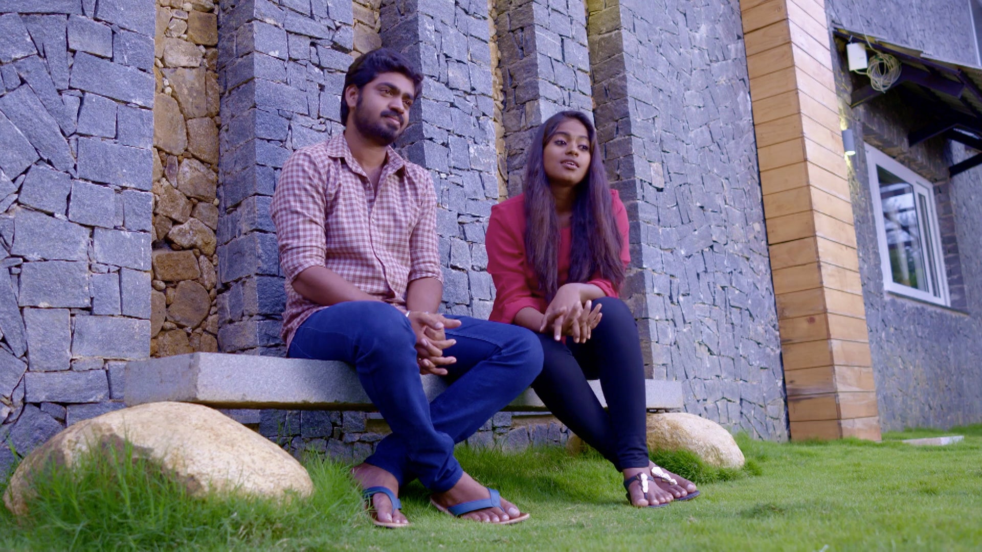 Watch Perazhagi Season 1 Episode 116 : Podhum Ponnu's Plan Works Out ...