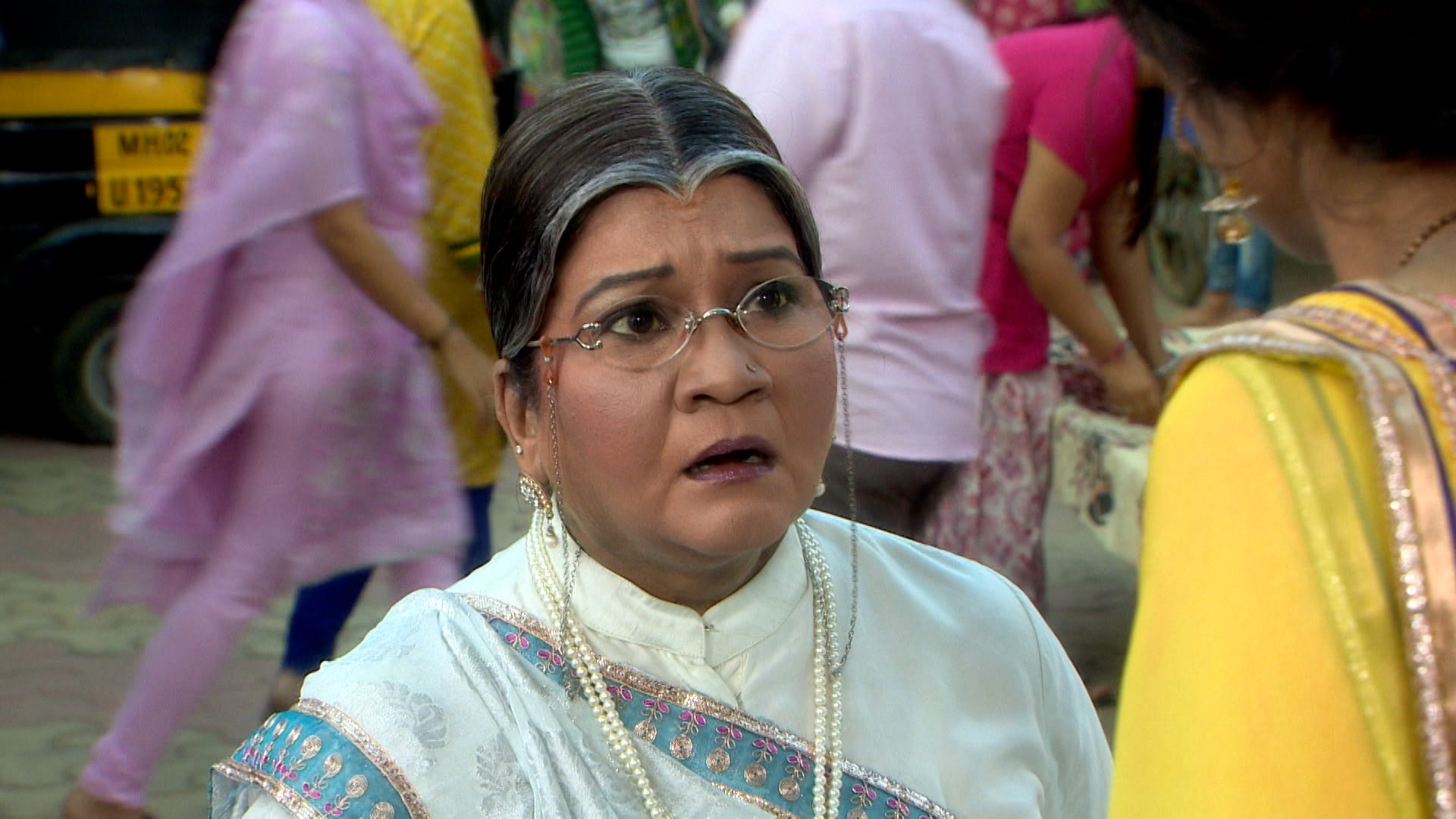 Watch Muddu Bangara Season 1 Episode 869 : Sumitra Visits Mukta - Watch ...