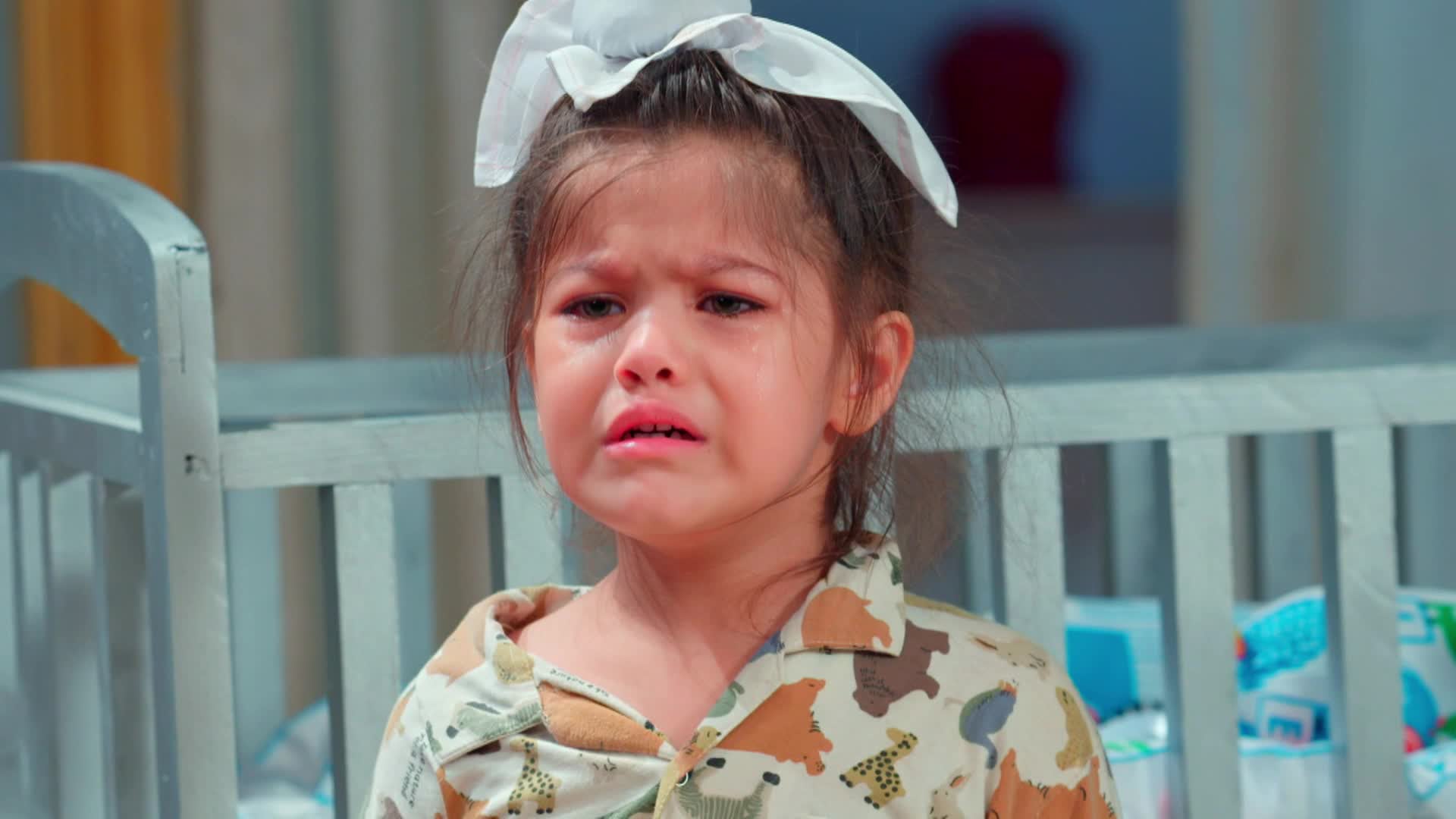 Watch Choti Sarrdaarni Season 1 Episode 226 : OMG! Param Drops The Baby ...