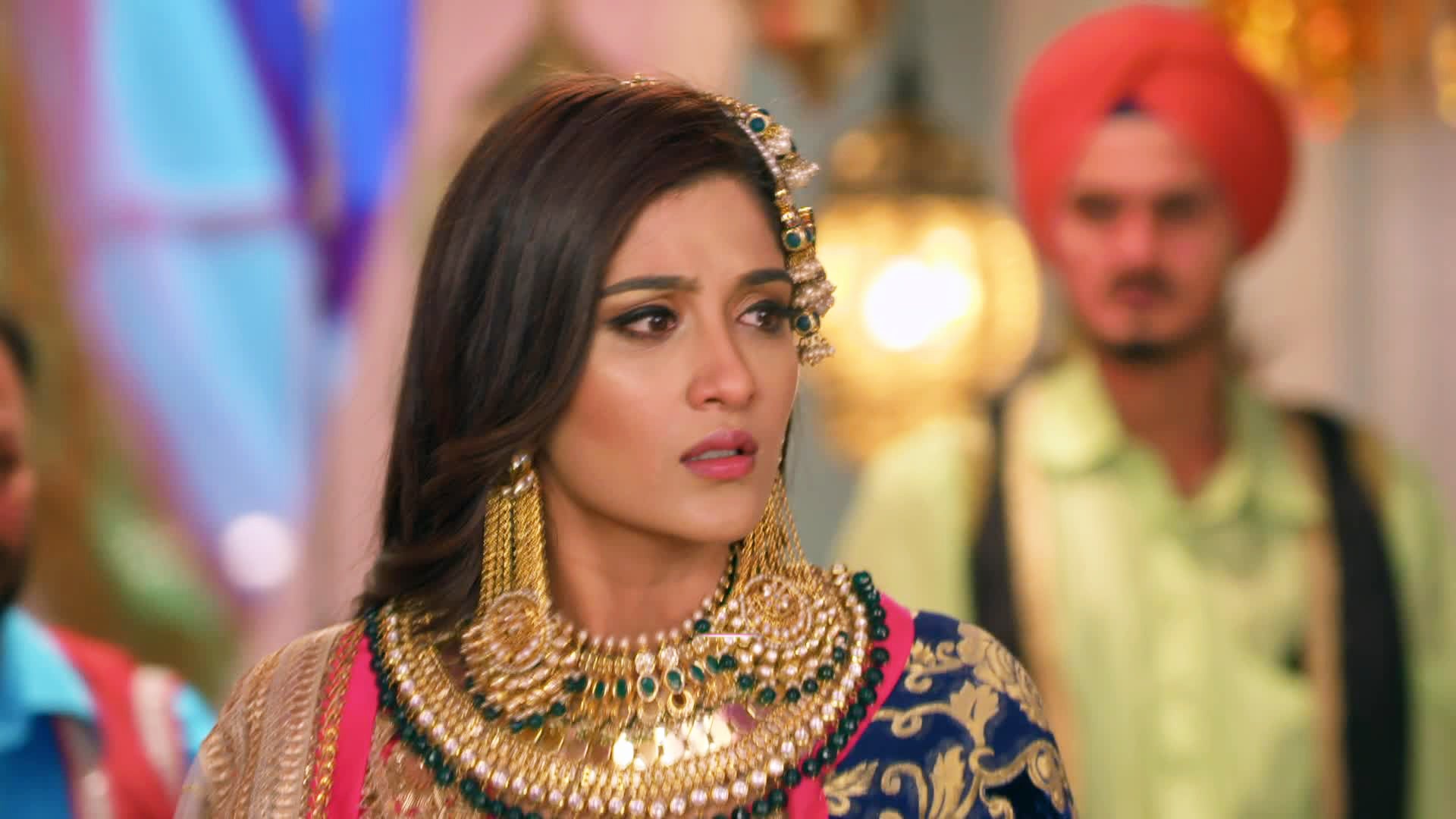 Watch Choti Sarrdaarni Season 1 Episode 371 : Meher Proves Tarkash's ...