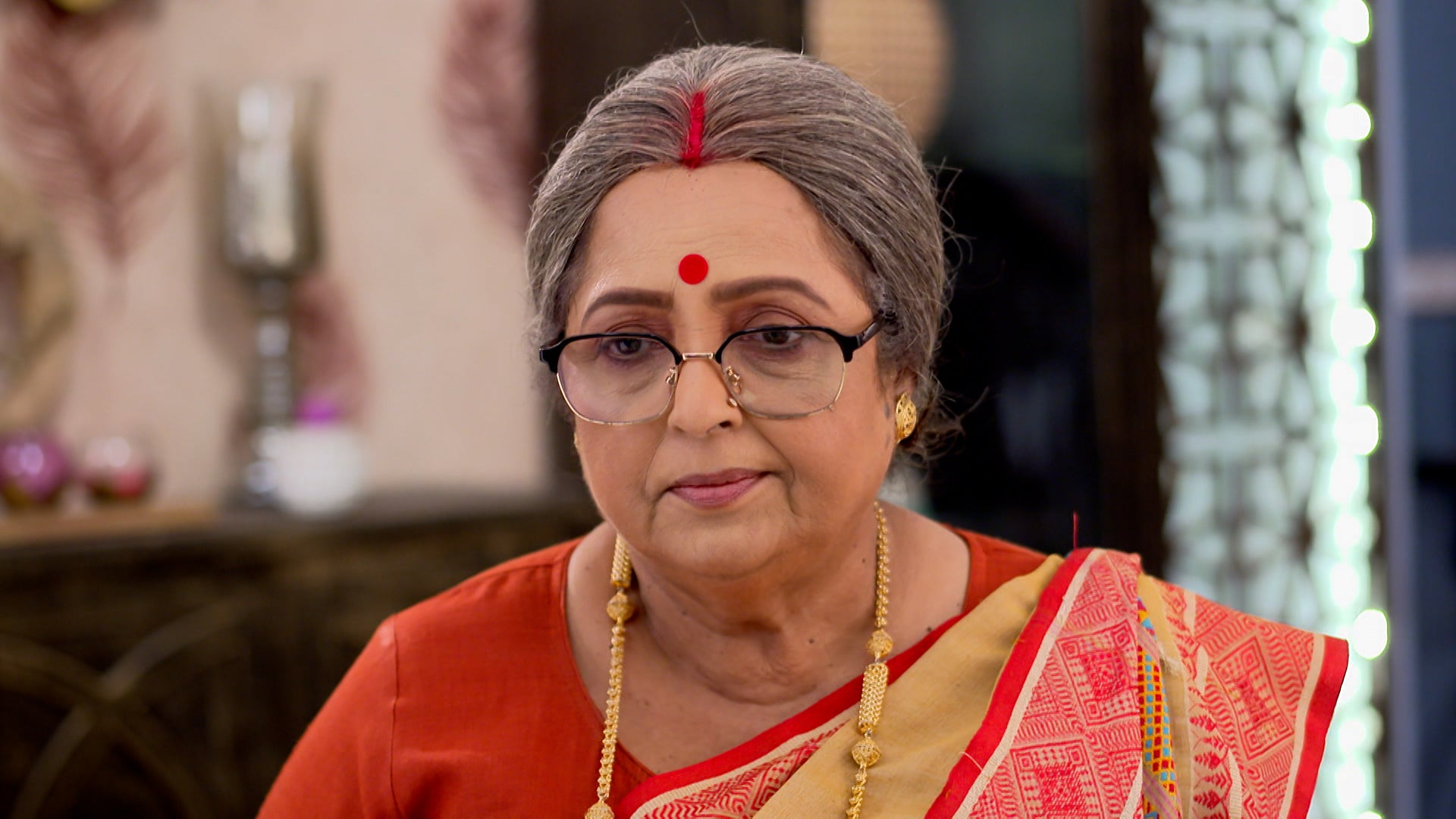 Watch Tumpa Autowali Season 1 Episode 562 : The Family Tries To Reunite ...