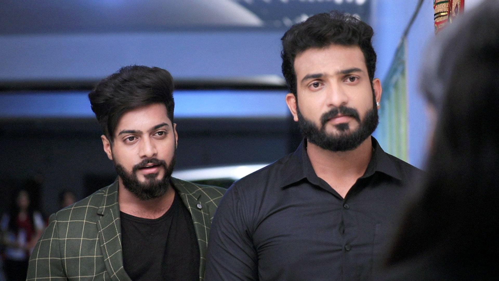 Watch Nammane Yuvarani Season 1 Episode 89 : Saketh-Aniket's Desperate ...