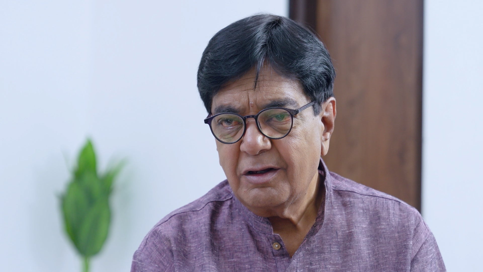 Watch Rashi Rikshawwali Season 1 Episode 1021 : Dada Decides To Go To ...