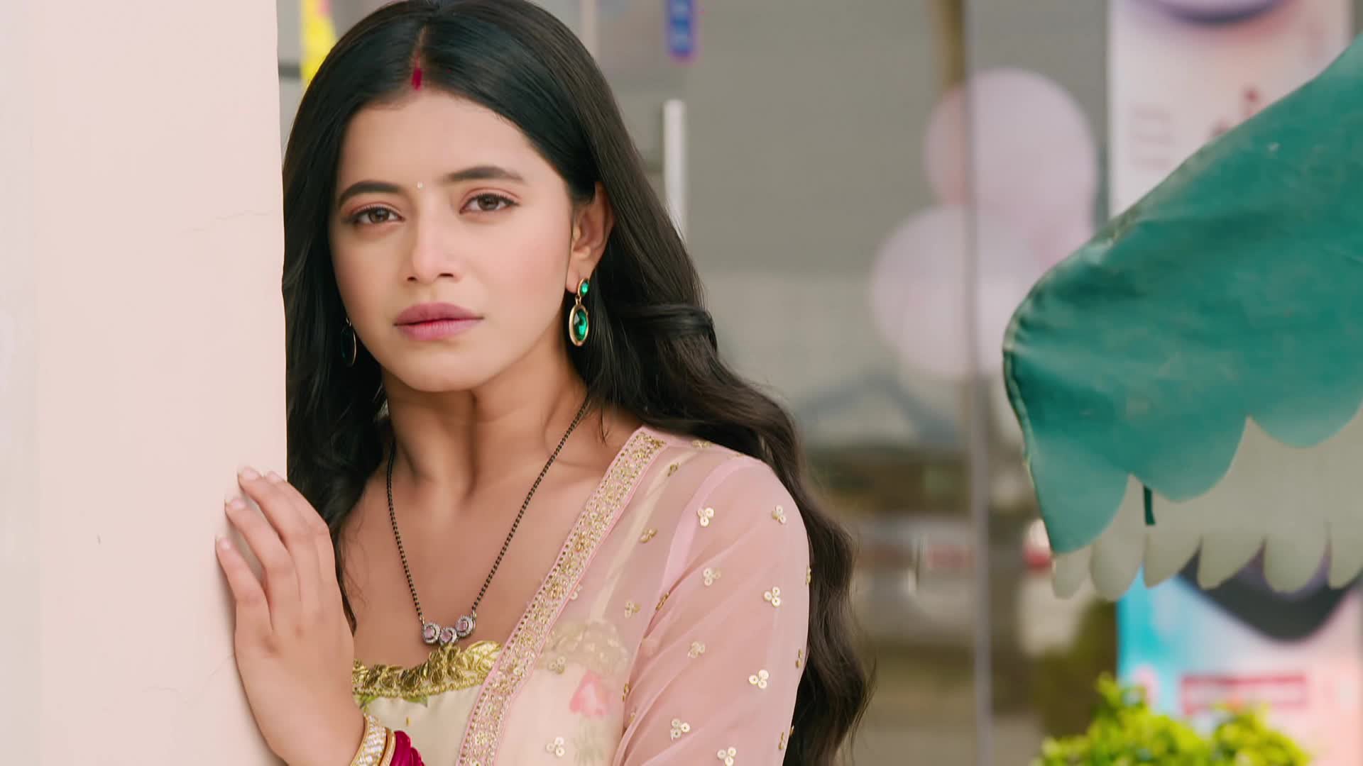 Watch Udaariyaan Season 1 Episode 902 : Alia's Heinous Act - Watch Full ...