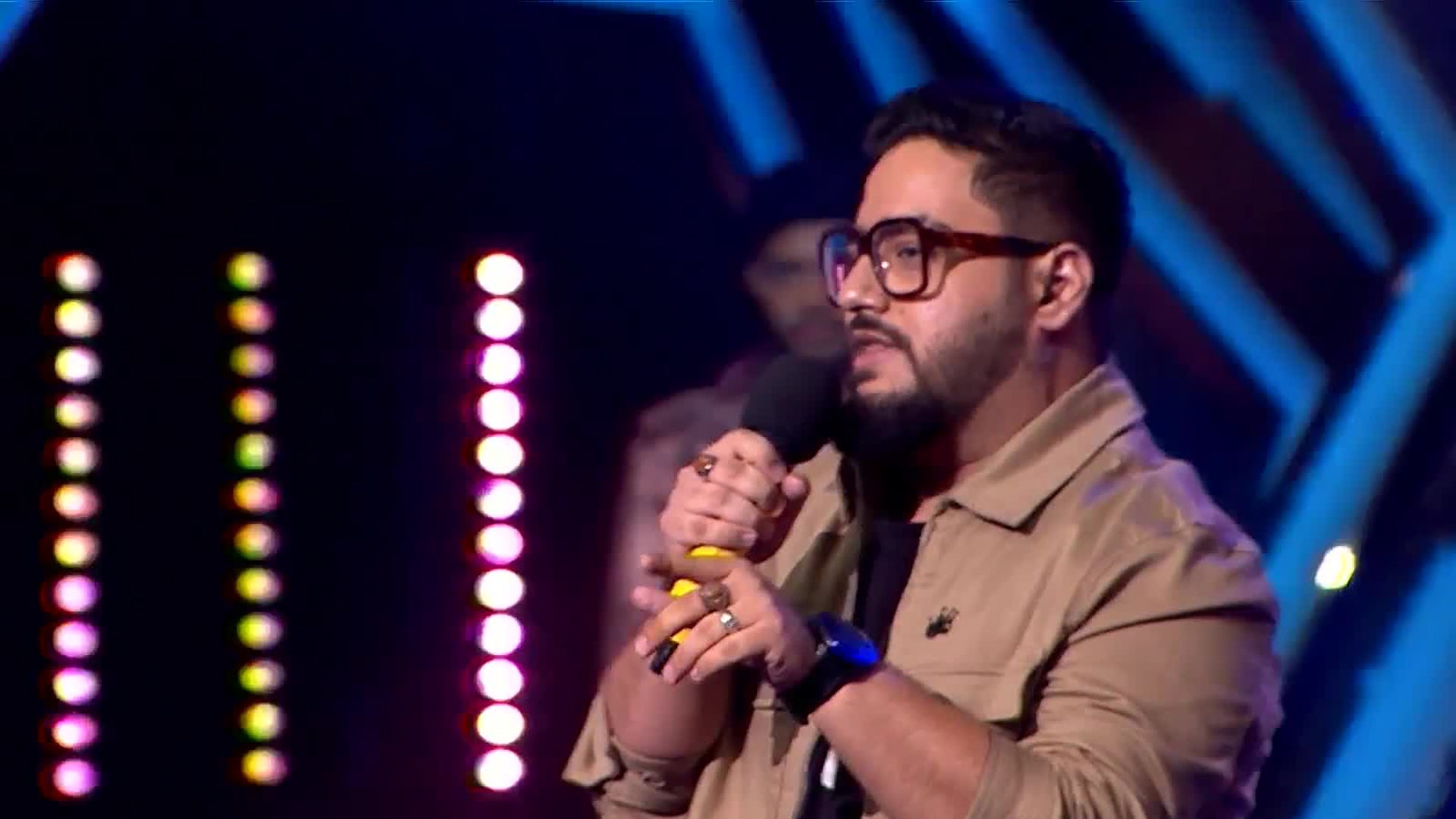 Watch Shen B's Grind Puraani Video Online(HD) On JioCinema