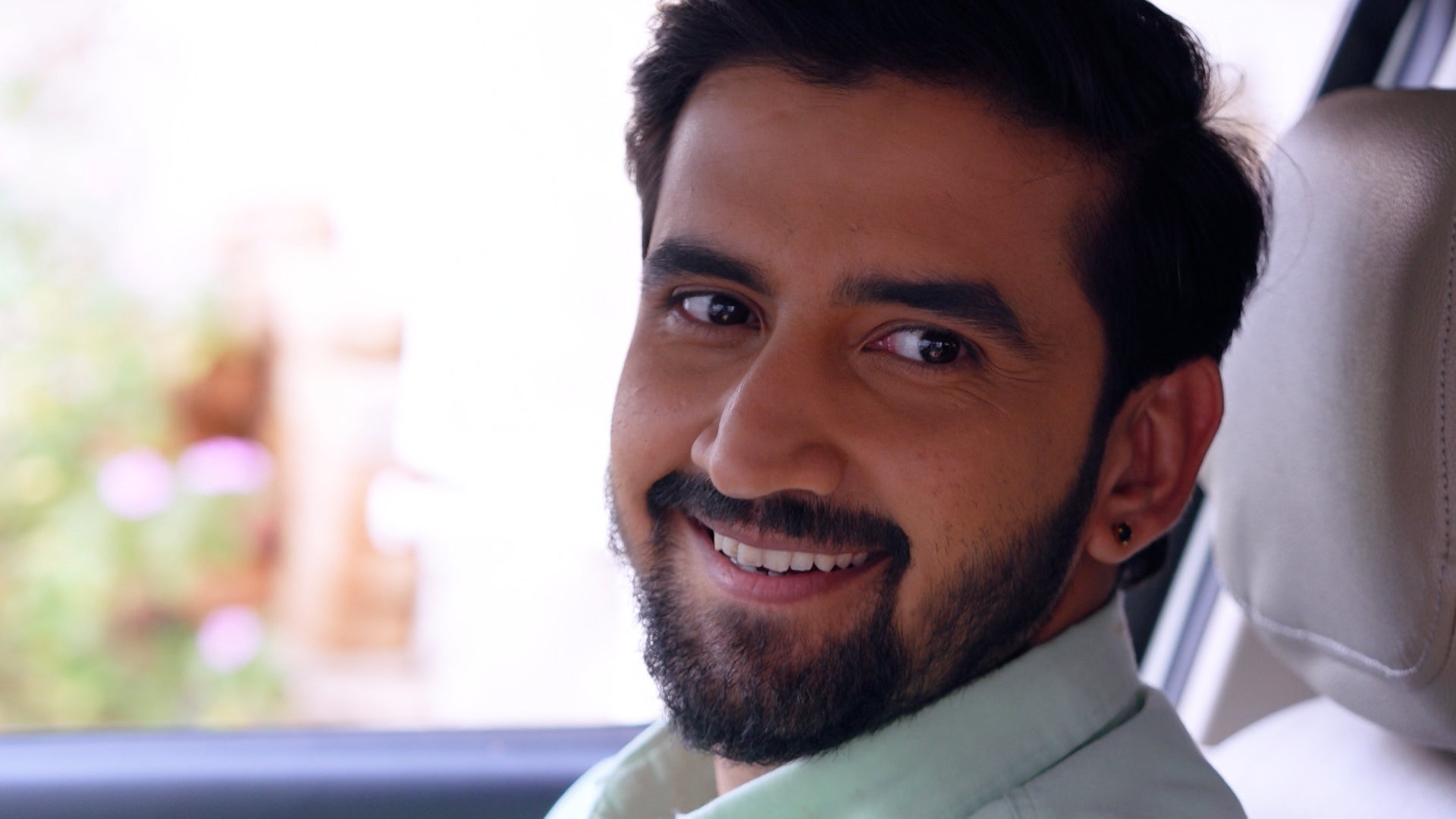 Watch Rashi Rikshawwali Season 1 Episode 1040 : Armaan Sends Rashi To ...