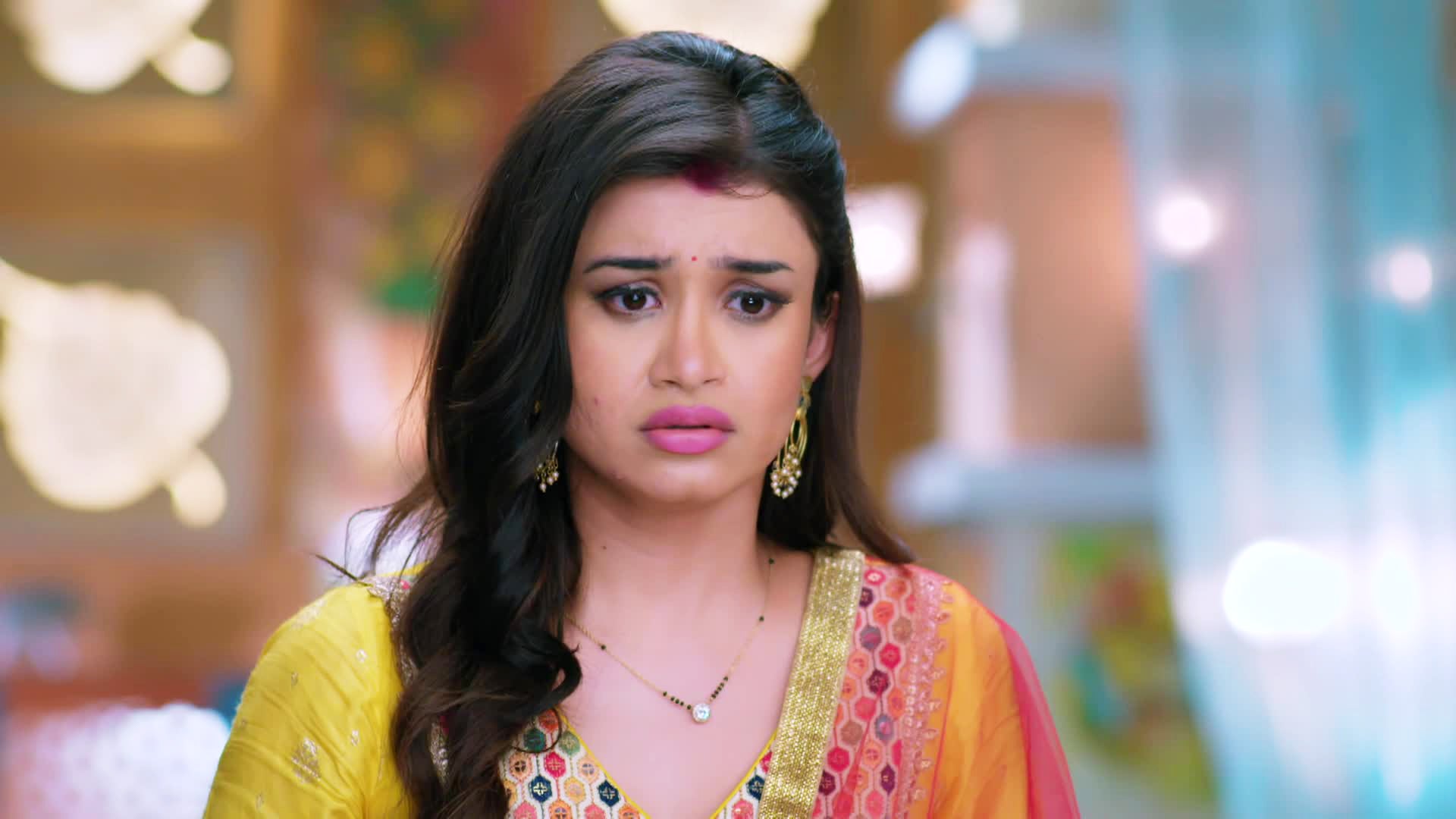 Watch Suhaagan Season 1 Episode 257 : Payal Loses Her Mind - Watch Full ...