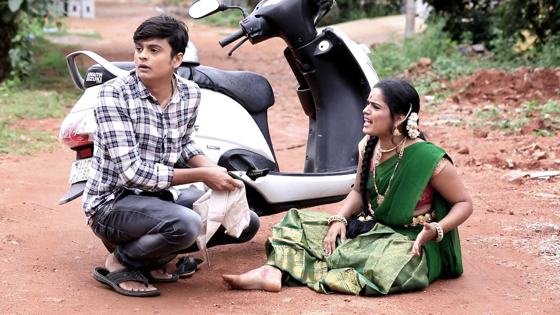 Watch Papa Pandu Season 1 Episode 303 : Punda To Marry Muthu Gowri ...