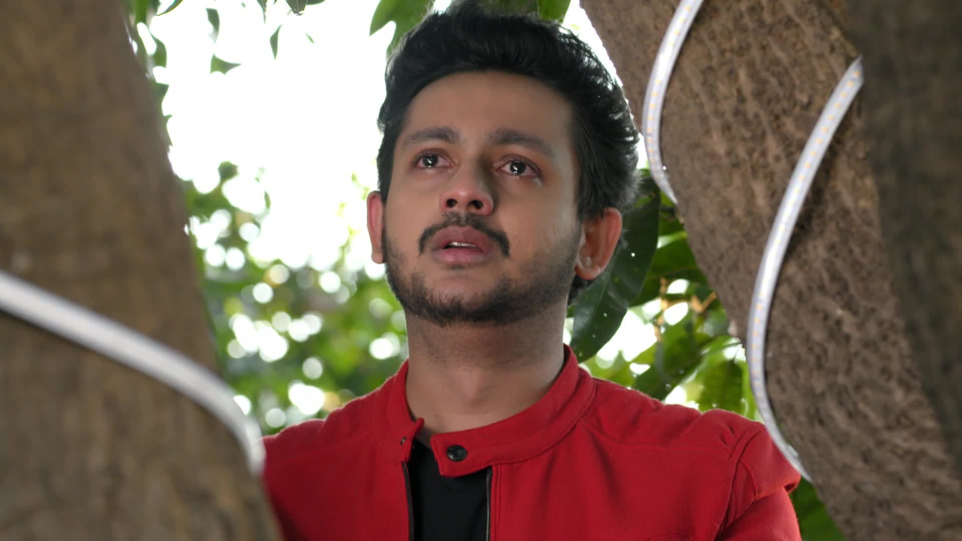 Watch Saavi Ki Savaari Season 1 Episode 83 : An Emotional Moment For ... Watch Saavi Ki Savaari Season 1 Episode 83 : An Emotional Moment For ...