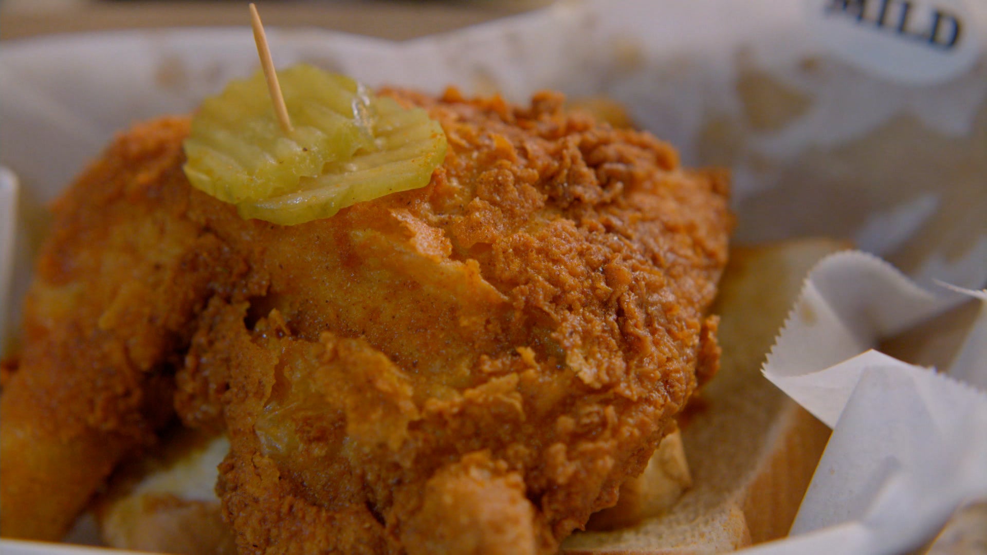 Watch Chasing Flavor Season 1 Episode 5 : Hot Chicken - Watch Full ...
